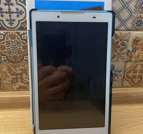 Планшет lenovo tab3