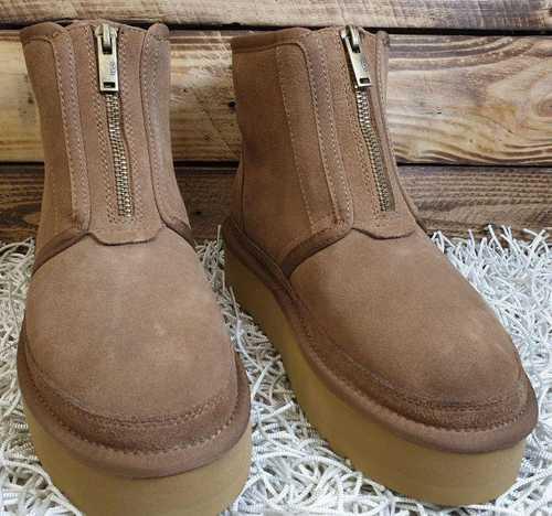 UGG Neumel Platform Zip