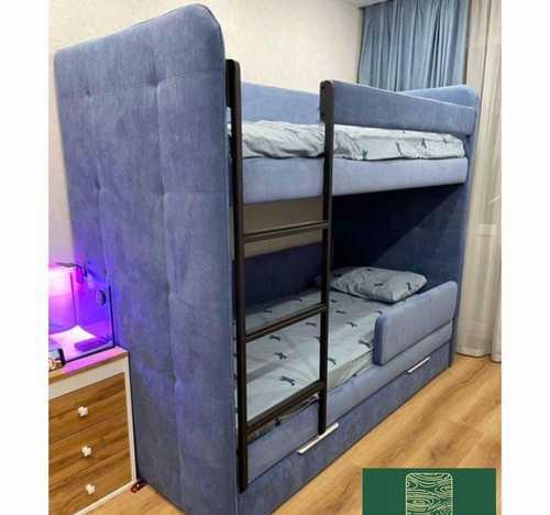 Двухъярусная кровать