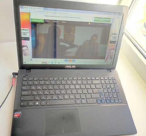 Asus X552E