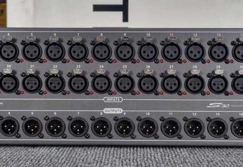 Behringer s32