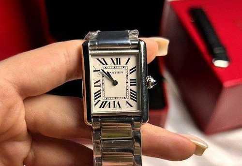 Часы женские Cartier tank