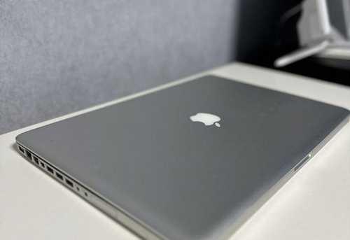 Apple MacBook Pro 17 2011