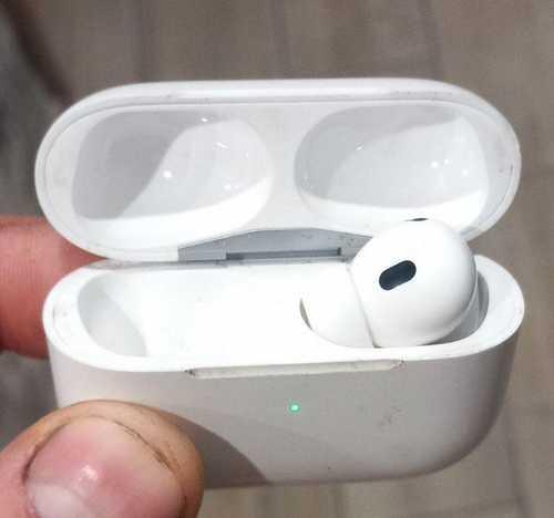 Apple air pods правый