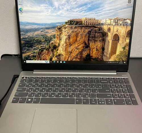 Ноутбук lenovo ideapad 330S-15IKB