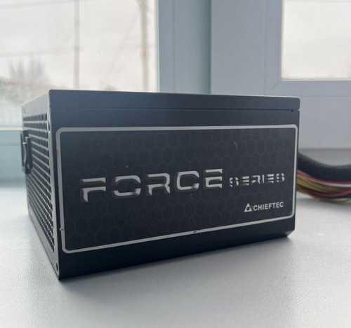 Блок питание chieftec force 550w