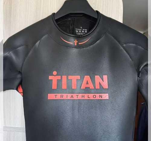 Гидрокостюм Titan для триатлона и заплывов