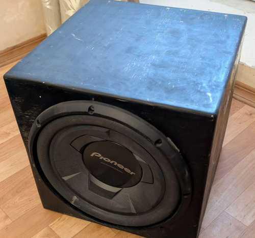 Сабвуфер Pioneer TS-W126M