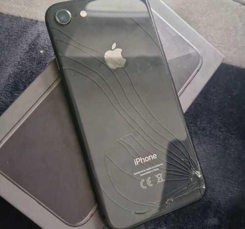iPhone 8, 128 ГБ