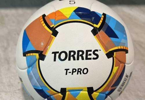 Футбольный мяч torres T-Pro