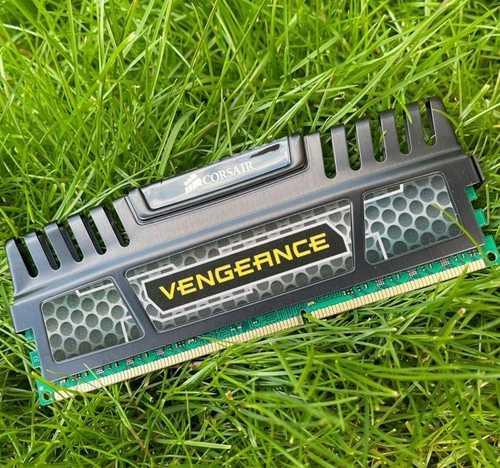 Оперативная память Corsair Vengeance ddr3 8gb