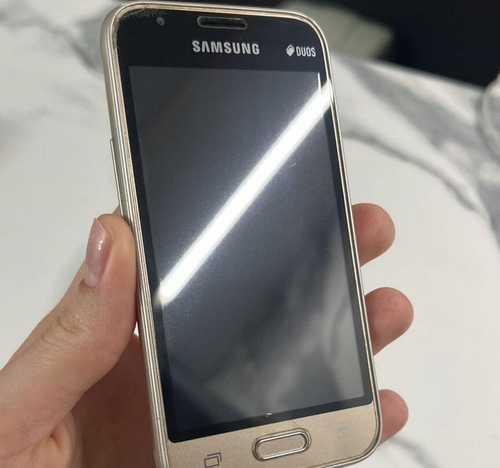 Samsung Galaxy J1 Mini SM-J105F, 8 ГБ