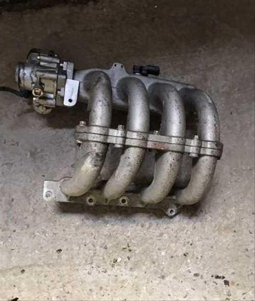 Впускной коллектор Chery qq s21 1.1