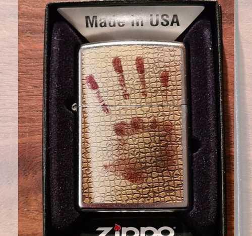 Zippo. Отпечаток на змеиной коже. Редкая. NEW