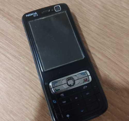 Nokia N73