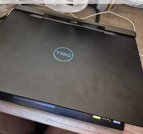 Игровой ноутбук Dell G7