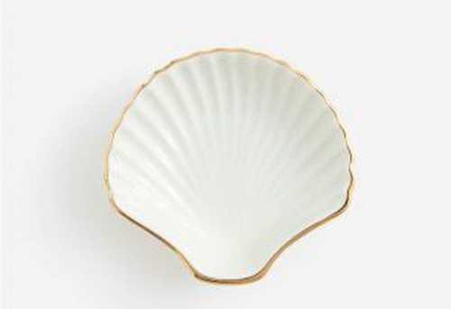 Фарфоровая тарелка H&M Home Shell-shaped Mini, бел