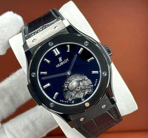 Часы Hublot Classic Fusion Tourbillon Blue Dial