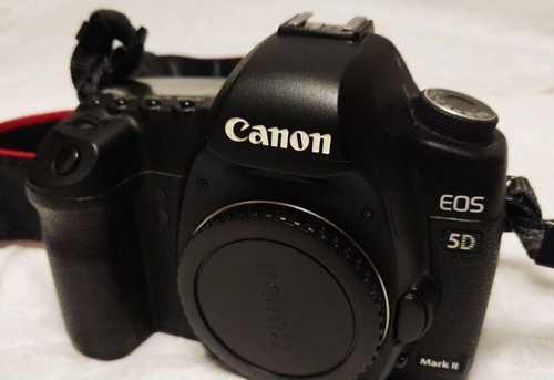 Зеркальный фотоаппарат Canon 5 D Mark II