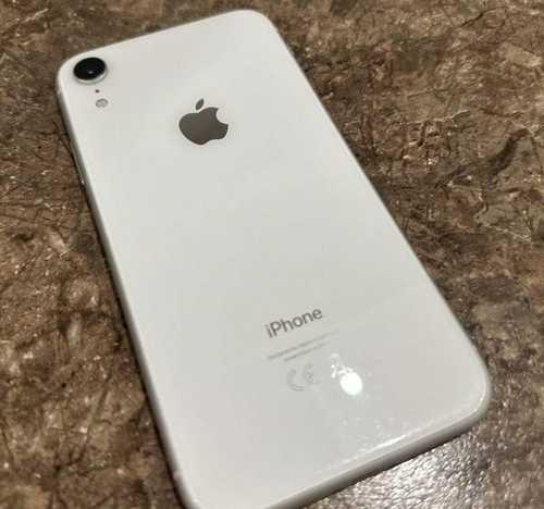 iPhone Xr, 64 ГБ