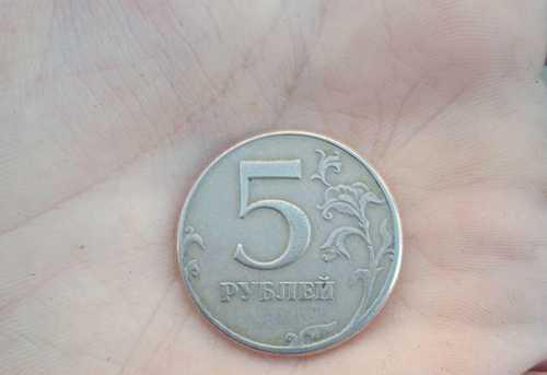 Это монетка 1997г,освященна в полнолуние на удачу