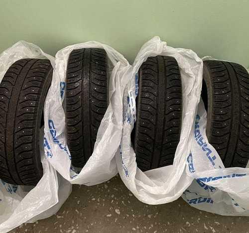 Bridgestone Ice Cruiser 7000 185/65 R15