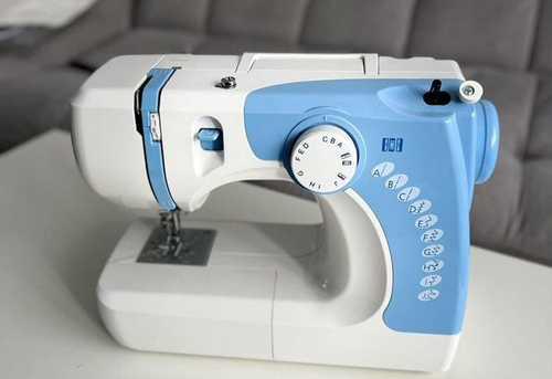 Швейная машина Comfort 15