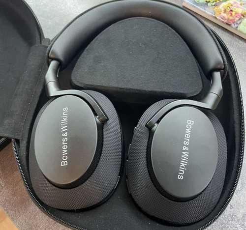 Bowers & Wilkins px7 s2e black