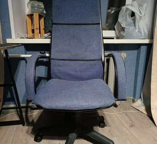 Компьютерное кресло метта