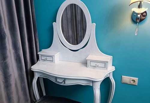 Туалетный столик с зеркалом М114