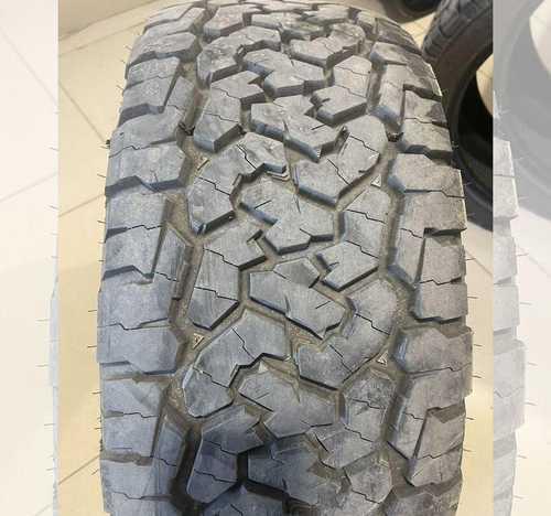 Roadcruza RA1100 A/T 285/45 R22