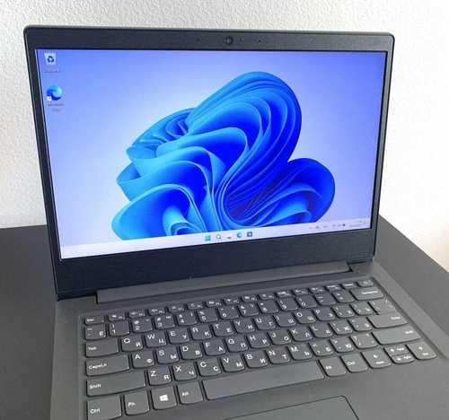 Ноутбук Lenovo ideapad 3 14