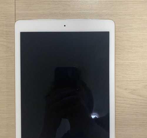 Планшет apple iPad 9.7 256 Gb