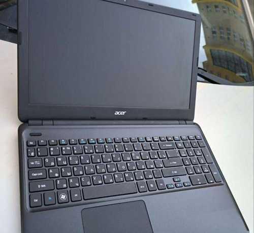 Свежий Acer Core i3/8Gb/2видеокарты/SSD/Как новый