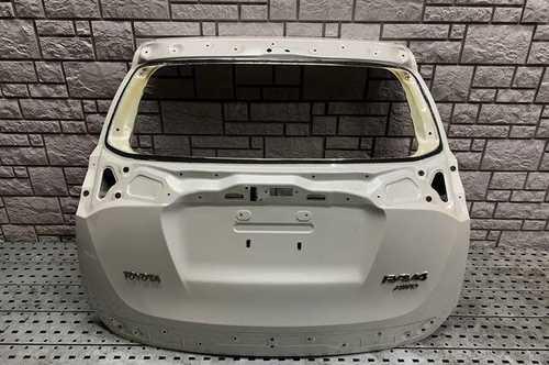 Toyota RAV 4 Дверь (крышка) багажника