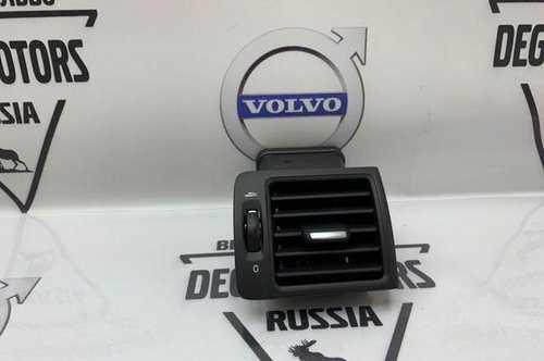 Дефлектор воздуховод торпеды правый Volvo C30 S40