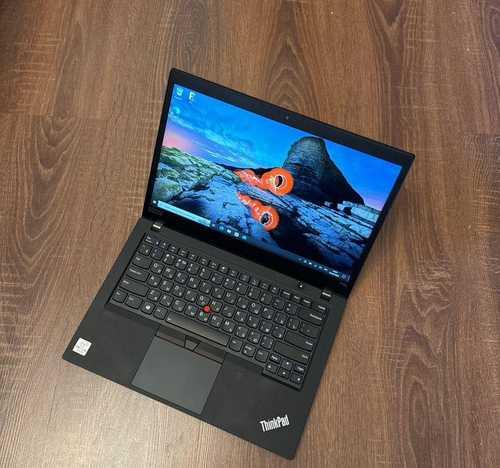 ThinkPad P14s i7-10610U 32gb nvidia touch 512gb