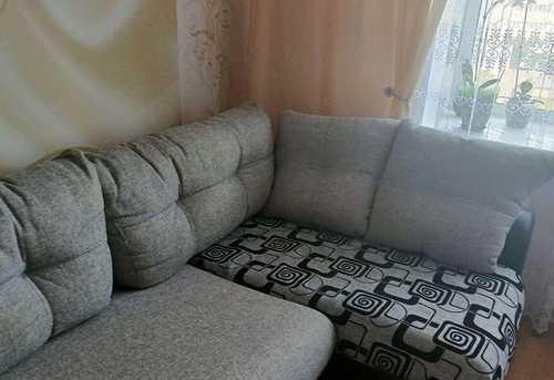 Угловой диван бу плюс кресло