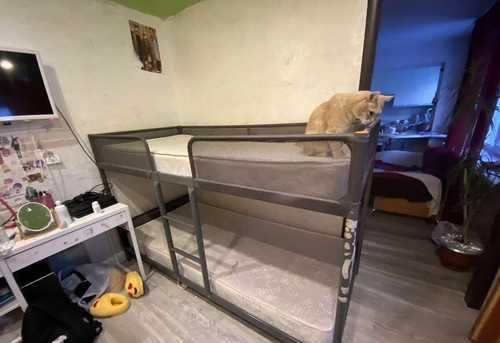 Двухярусная кровать IKEA металлическая б/у
