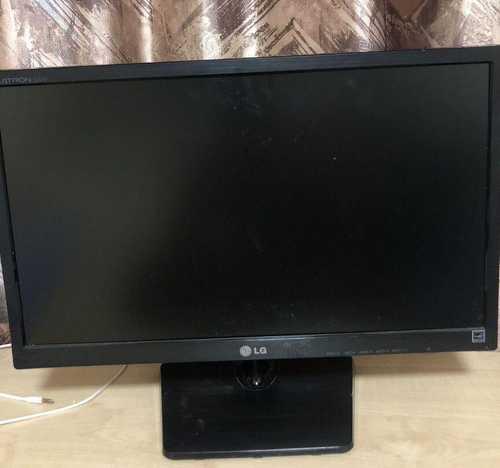 Монитор LG flatron e2242