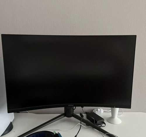 Монитор MSI 27" Optix G271CQP