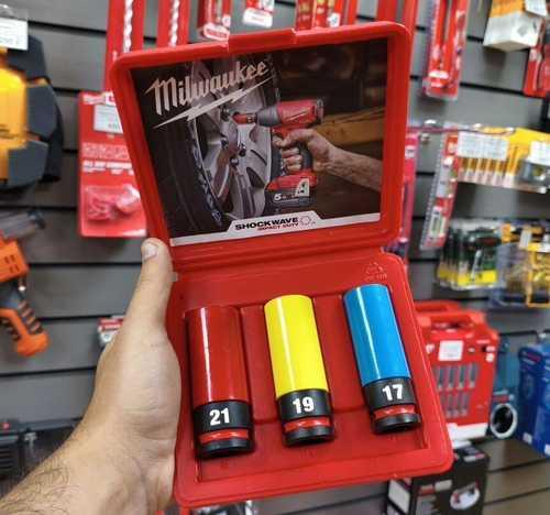 Milwaukee 49-66-7834 shockwave Impact Duty 1/2 Dri