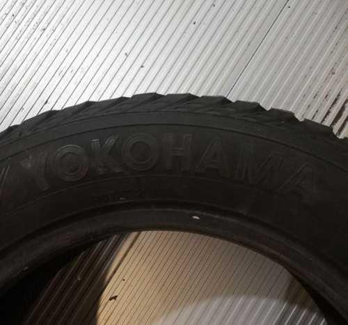 Yokohama IceGuard Stud IG65 175/65 R14 86T