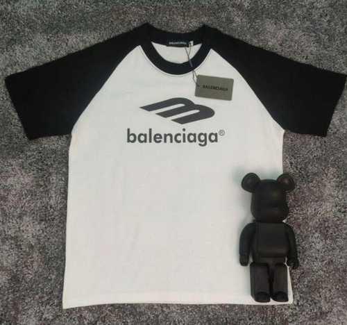 Футболка Balenciaga Black & White