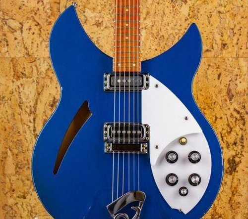 Rickenbacker 330 Midnight Blue 2002 USA