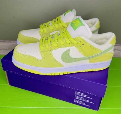 Кроссовки женские nike sb dunk low green apple