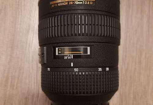 Объектив Nikon F 28 70mm f/2.8