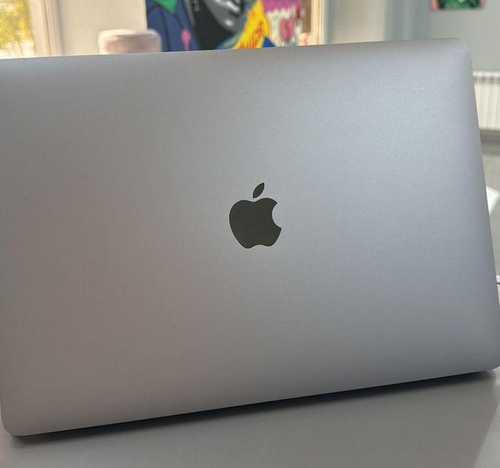 Apple macbook Air 13 retina 2019