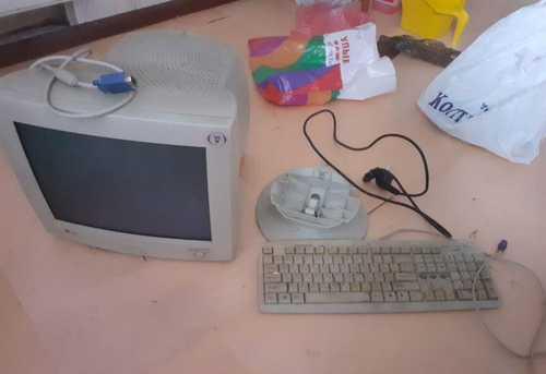 Продажа компютера с клавиатурой,монитором,мышкой
