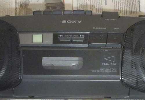 Магнитола "Sony CFD-7"